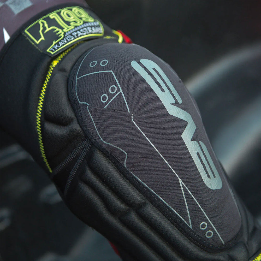 EVS - TP199 Travis Pastrana Knee Pads – AMA Warehouse
